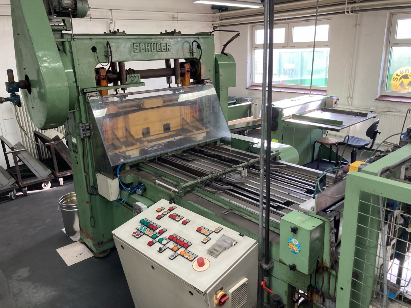 Schuler SPzz scroll shear - waxer - Cazander